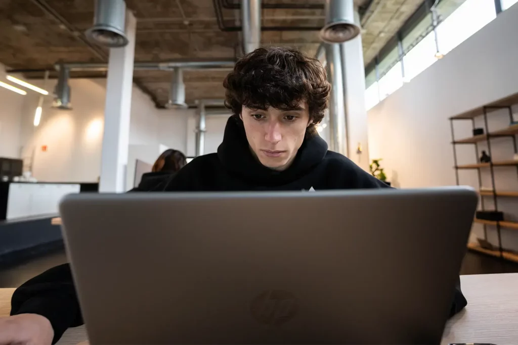 Únete a nuestro equipo - Evolve Academy